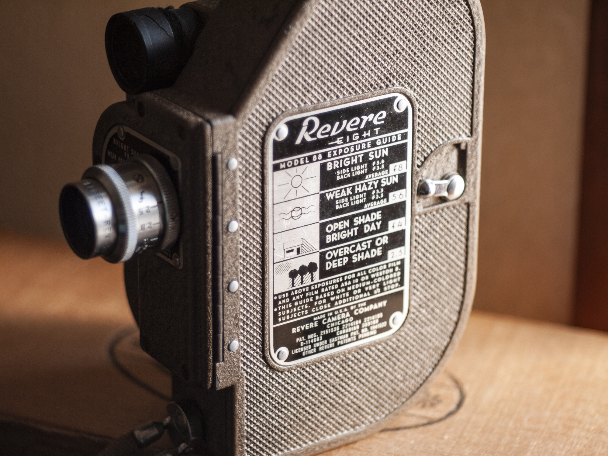 米リヴェア社「エイト88型」 ダブル8 動画カメラ + Elgeet-Revere 1/2 f:2.5 & Kent Telephoto 1 ...